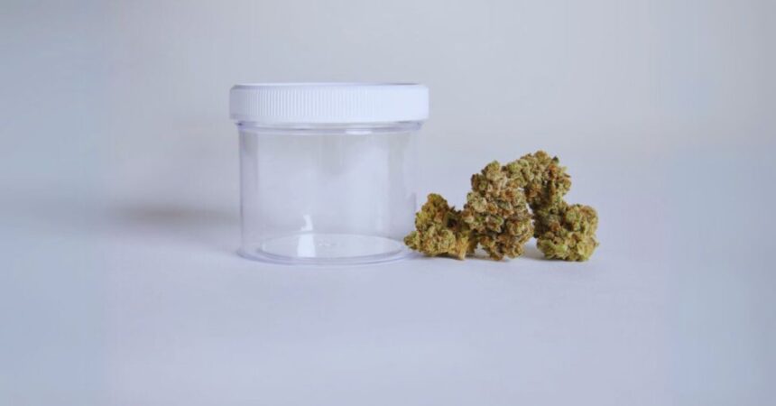 How Many Grams In An Eighth: A Simple Guide - cannabiscreativeagency.com